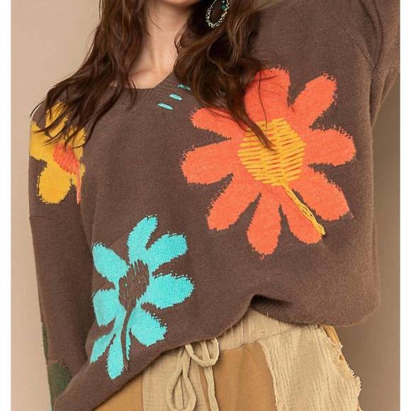 POL | Sweaters | New Pol Pol Happy Days Chocolate Vneck Floral Sweater ...